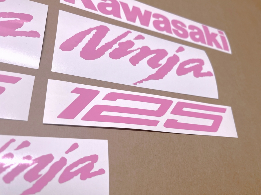 Kawasaki ninja 125 soft (light) pink custom sticker set - Moto-Sticker.com